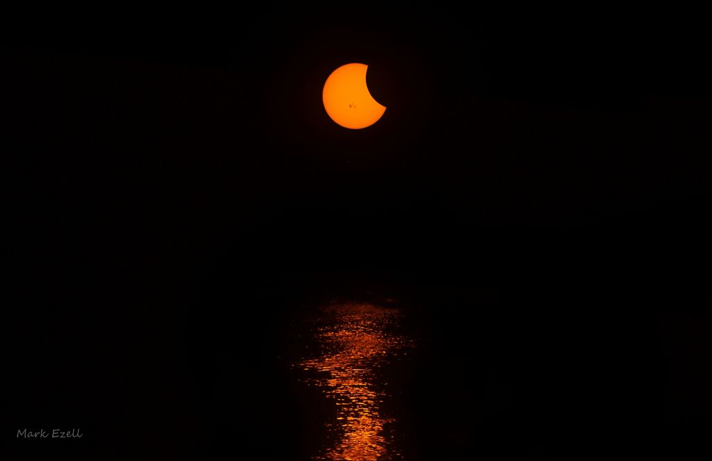 Amazing Partial Solar Eclipse Photos by Skywatchers (Oct. 23, 2014) | Space