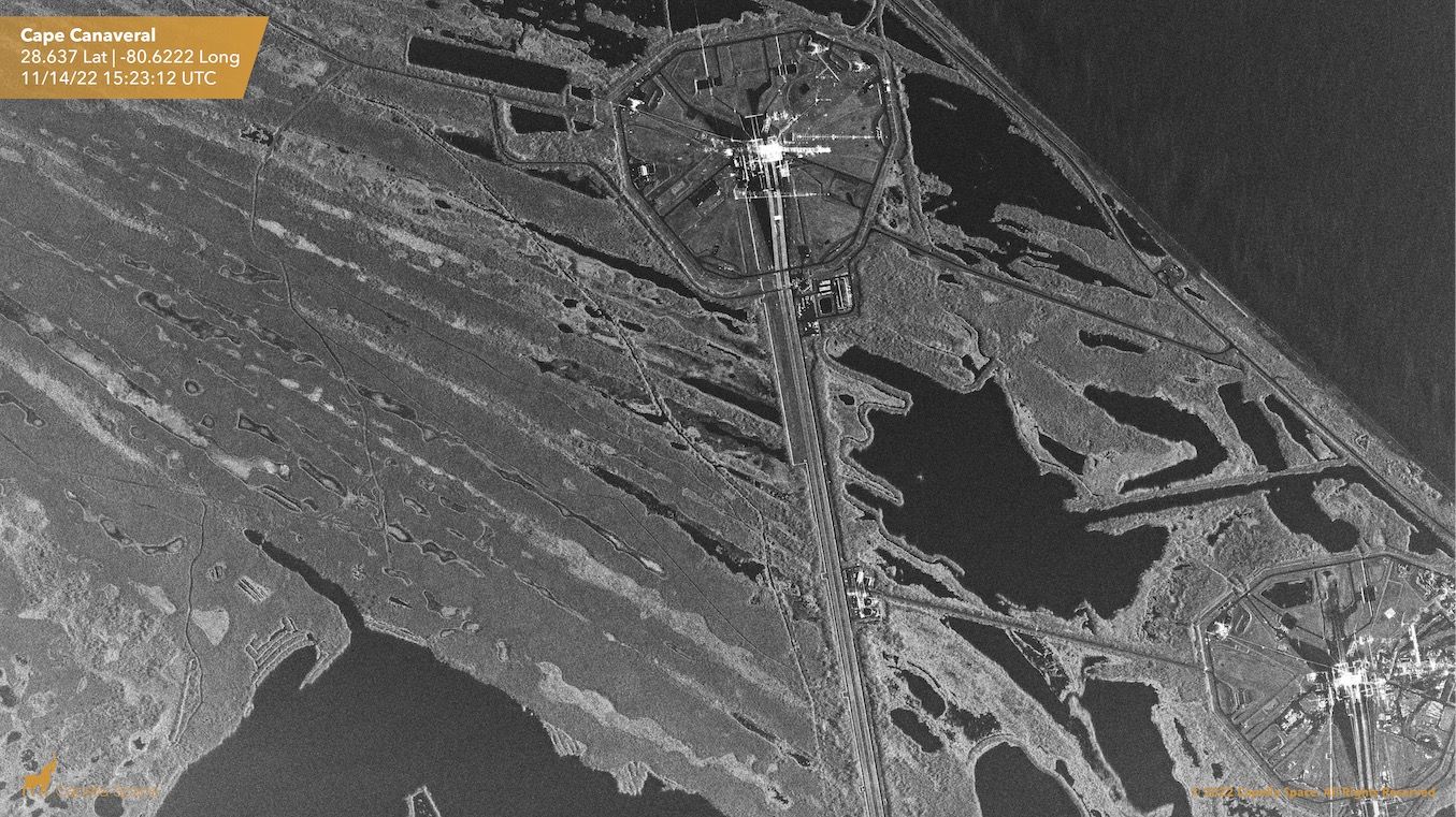 Artemis 1 moon rocket spotted from space (satellite radar image) | Space