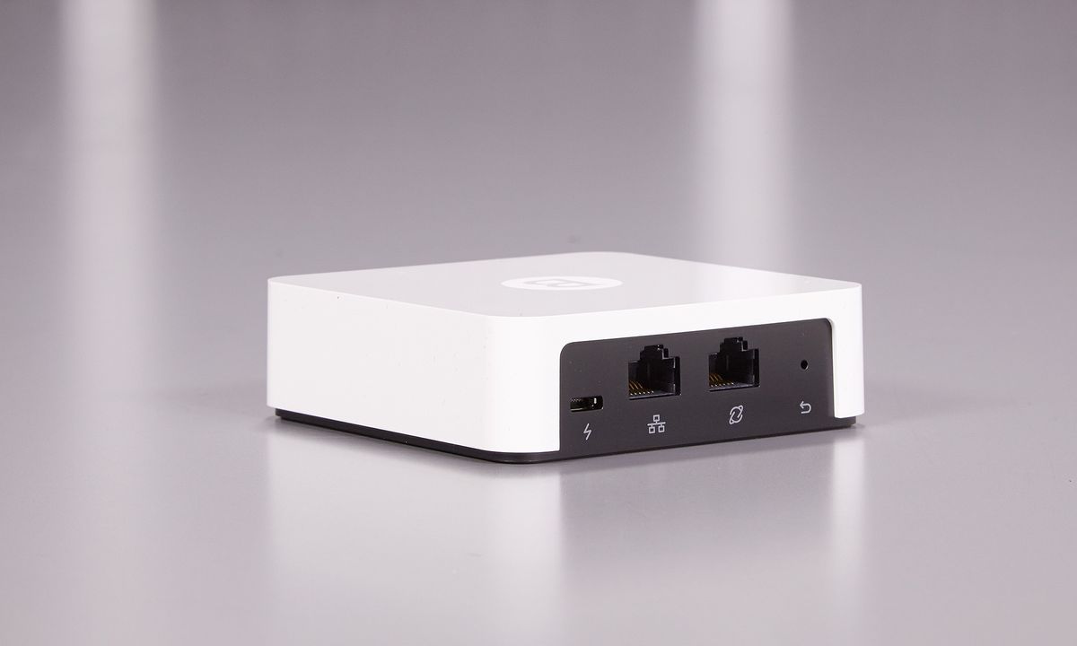 Bitdefender Box Review: Wi-Fi Security (with Free VPN and Antivirus ...