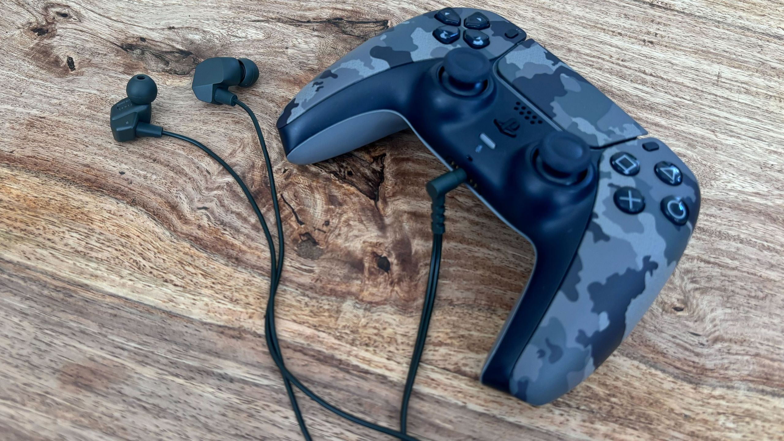 Final VR2000 review: capable FPS gaming earbuds | TechRadar