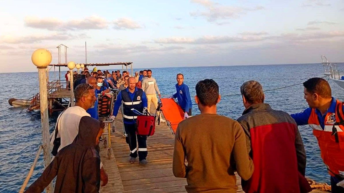 Thirteen missing after Red Sea tourist boat sinks | The Week