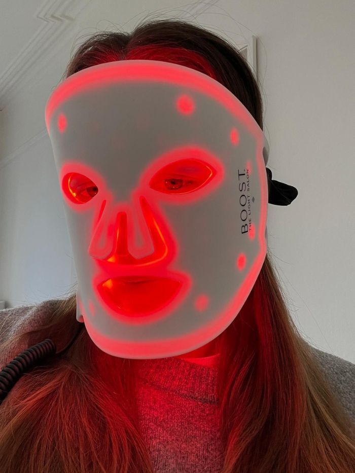 We Tested The Light Salon's Boost LED Face Mask for Weeks | Who What Wear