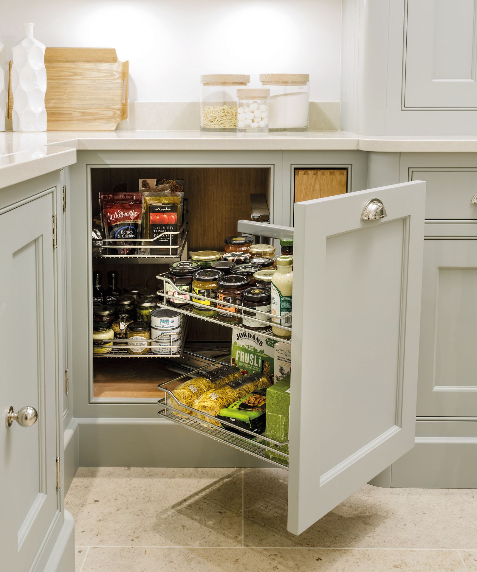 Kitchen cupboard storage ideas: Tips for designing functional cabinets ...