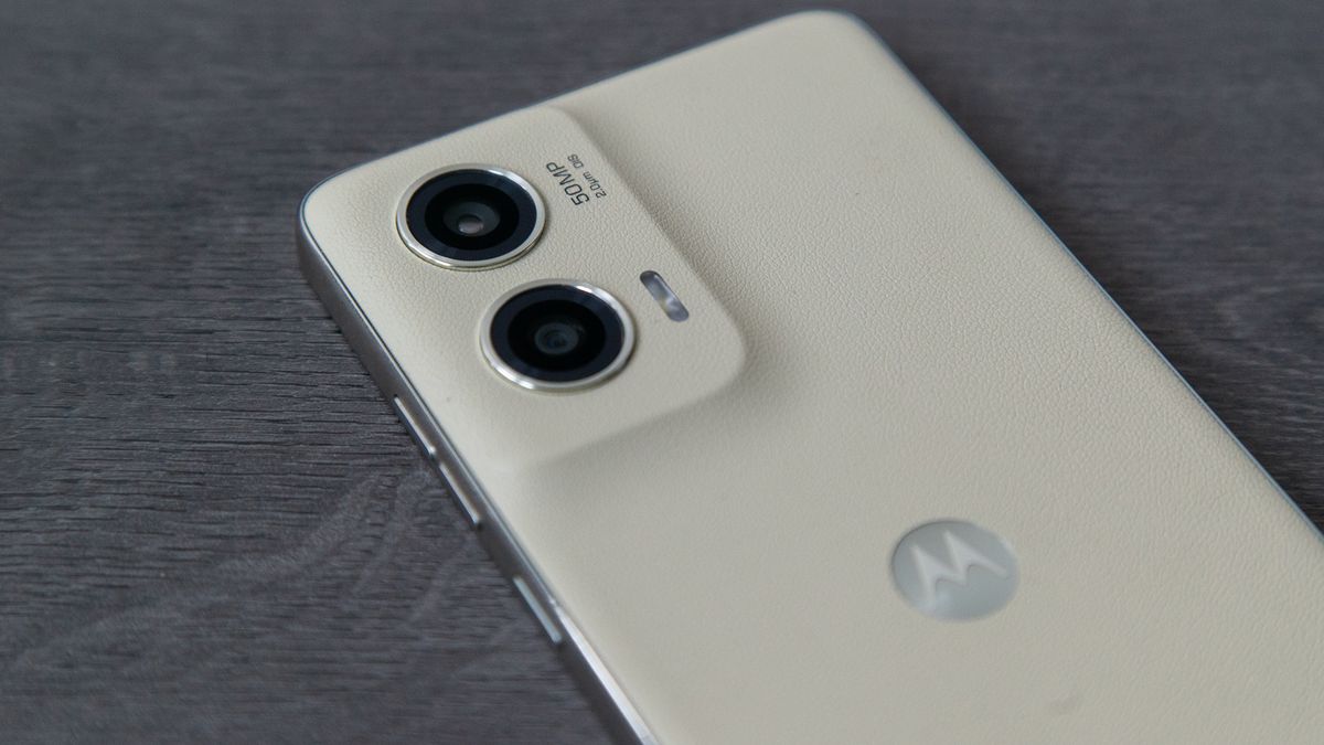 Moto G Stylus 5G 2024 review: This phone wants to be a flagship ...