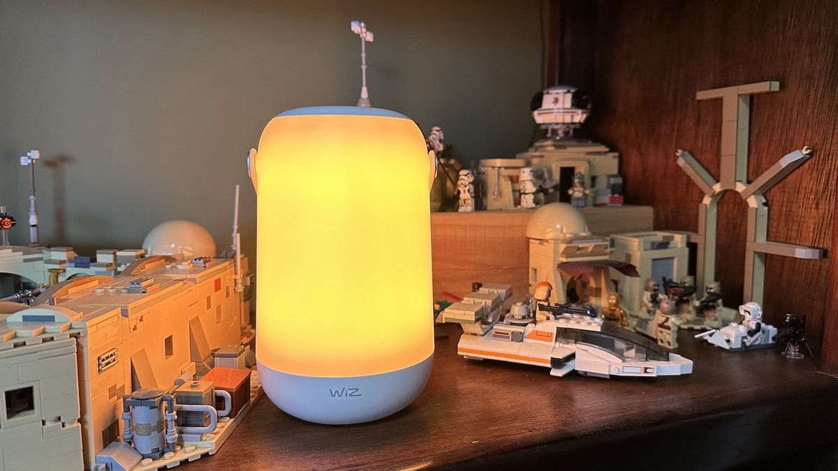 WiZ Luminaire Mobile Portable Light review: a smart lantern wherever ...