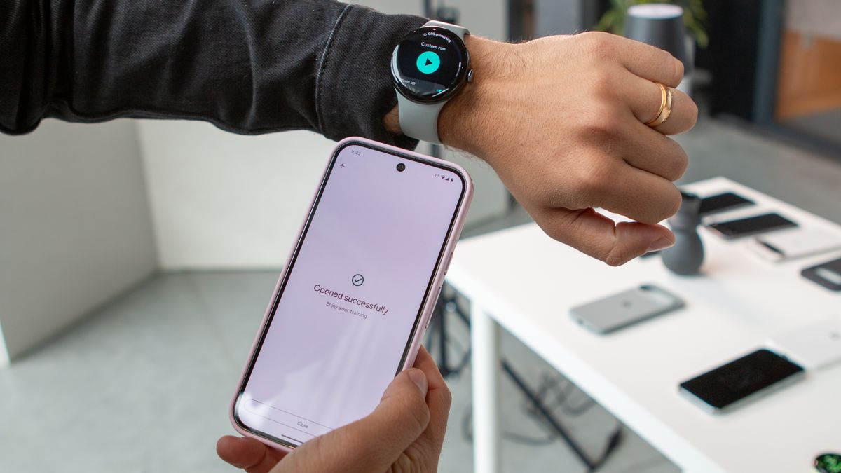 Google Pixel Watch 3: Upgrades, new Fitbit perks, and differences from ...