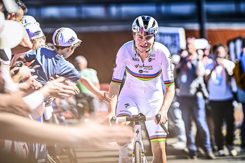 Talented climber Ella Wyllie signs for WorldTour team Jayco-AlUla ...