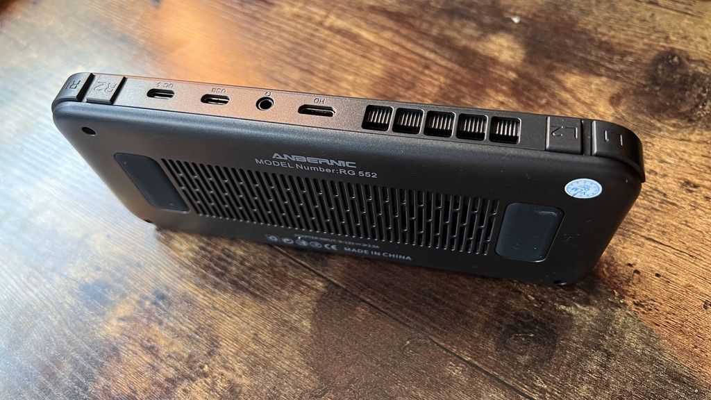 Anbernic RG552 review | TechRadar