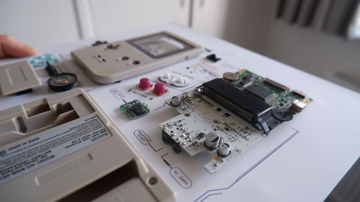 Grid Studio turns the best retro gadgets into awesome wall art: the ...