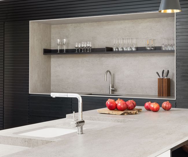 What kitchen worktop height is right for your kitchen? | Homebuilding