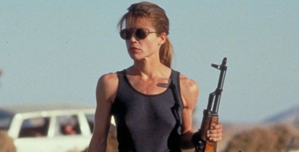 The First Look At Linda Hamilton In Terminator 6 Is Totally Badass ...