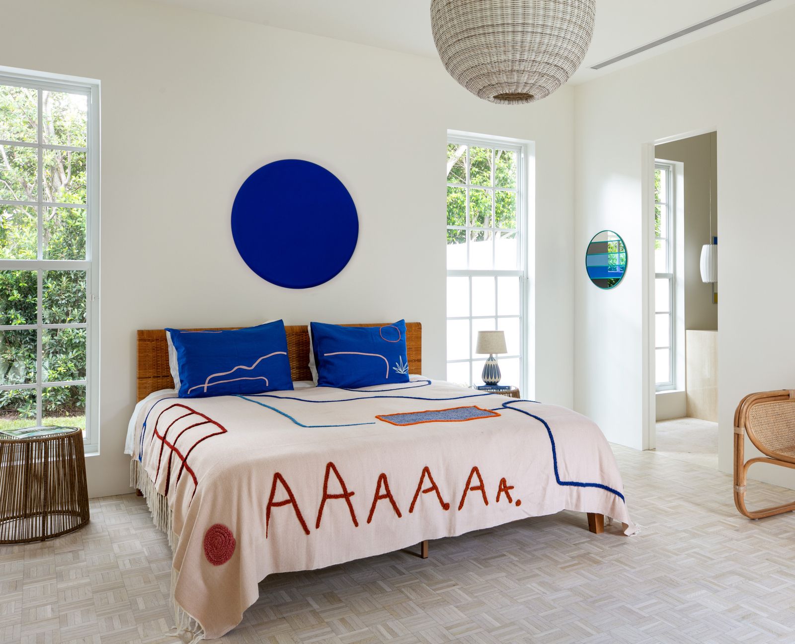 Are colored bed sheets tacky? Designers settle the debate | Livingetc
