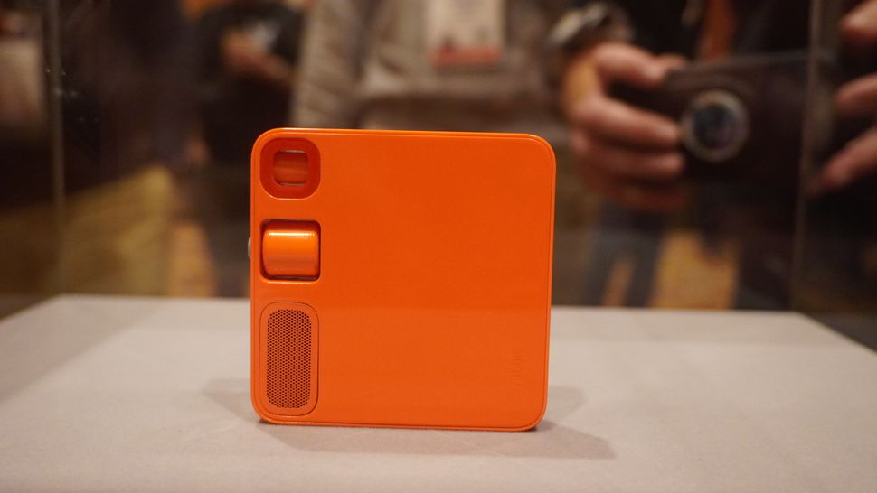 Rabbit R1 pickup party recap — new features, demos, unboxing and more ...