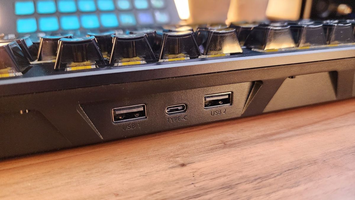 Fiio KB3 Hi-Fi Mechanical Keyboard Review: Where Headphones and ...