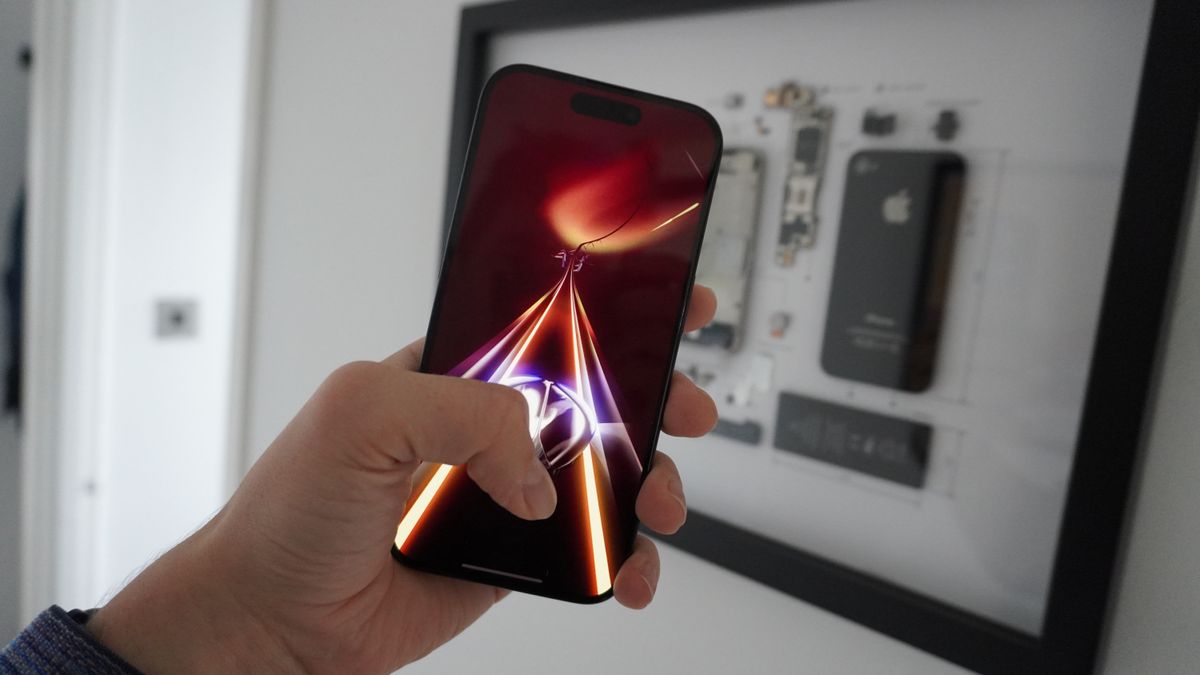 iPhone 15 Pro’s overheating issues are totally not Apple’s fault ...