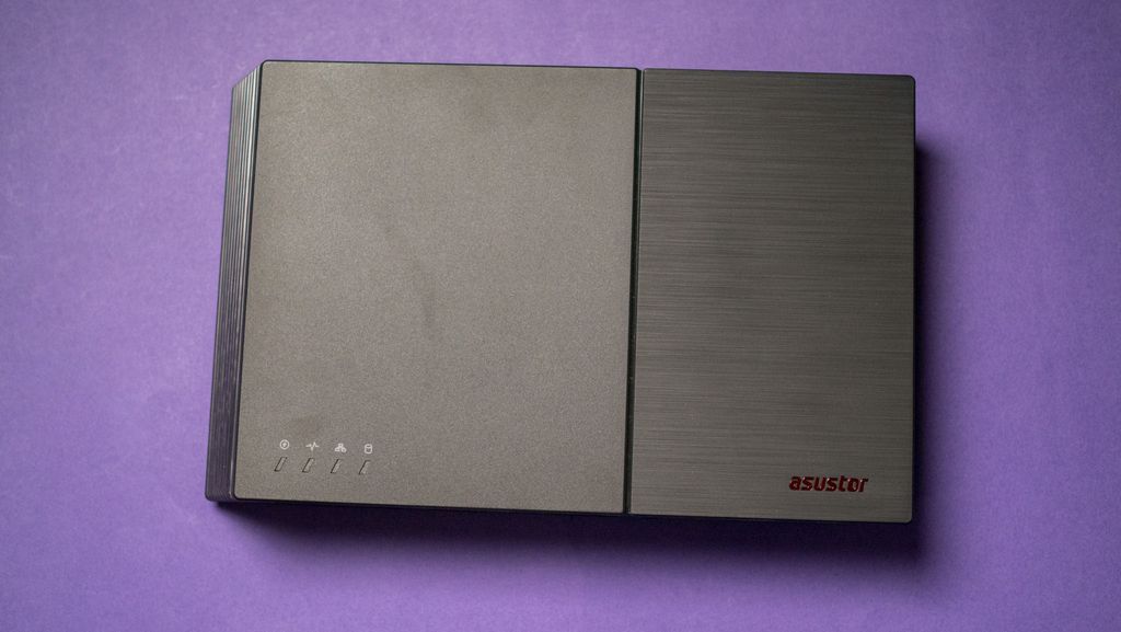 ASUSTOR Flashstor 6 Gen2 FS6806X review: Is this all-flash NAS the real ...