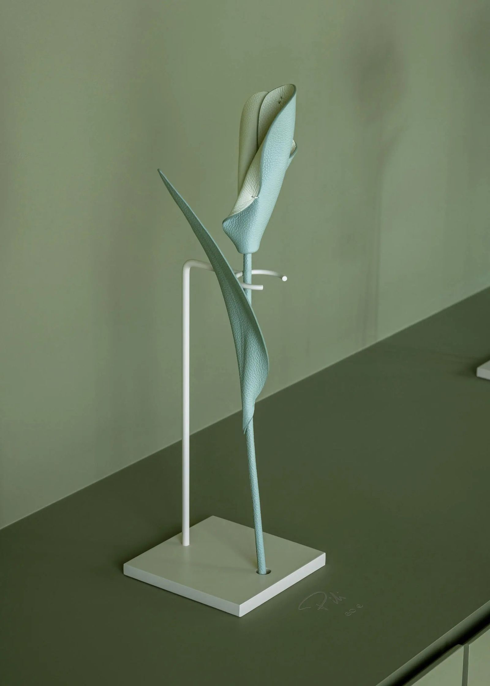 Polène's Undying Blooms Make the Beauty of Nature Eternal | Livingetc