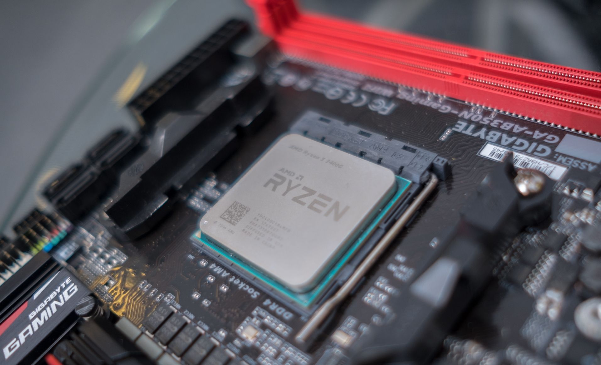 AMD is eating up Intel’s CPU market share – but supply issues could ...