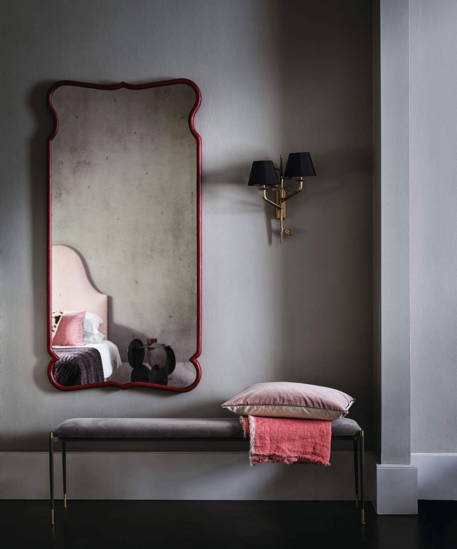 7 Things not to do when decorating with mirrors | Homes and Gardens