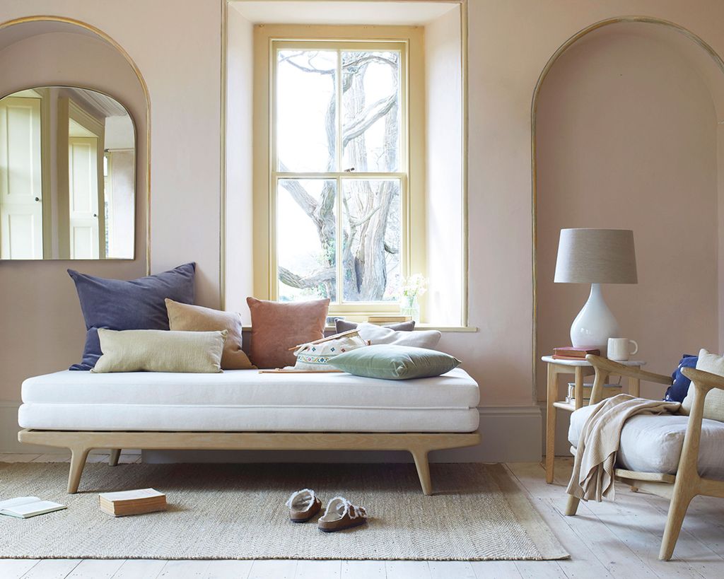 Daybed ideas for small spaces: 10 smart and space-saving daybed designs ...