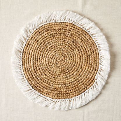 Demi Moore's cozy breakfast nook epitomizes rustic elegance | Homes and ...