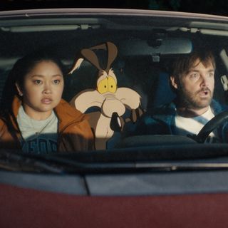 'Beach Read' Movie Cast and Release Date: What We Know | Marie Claire