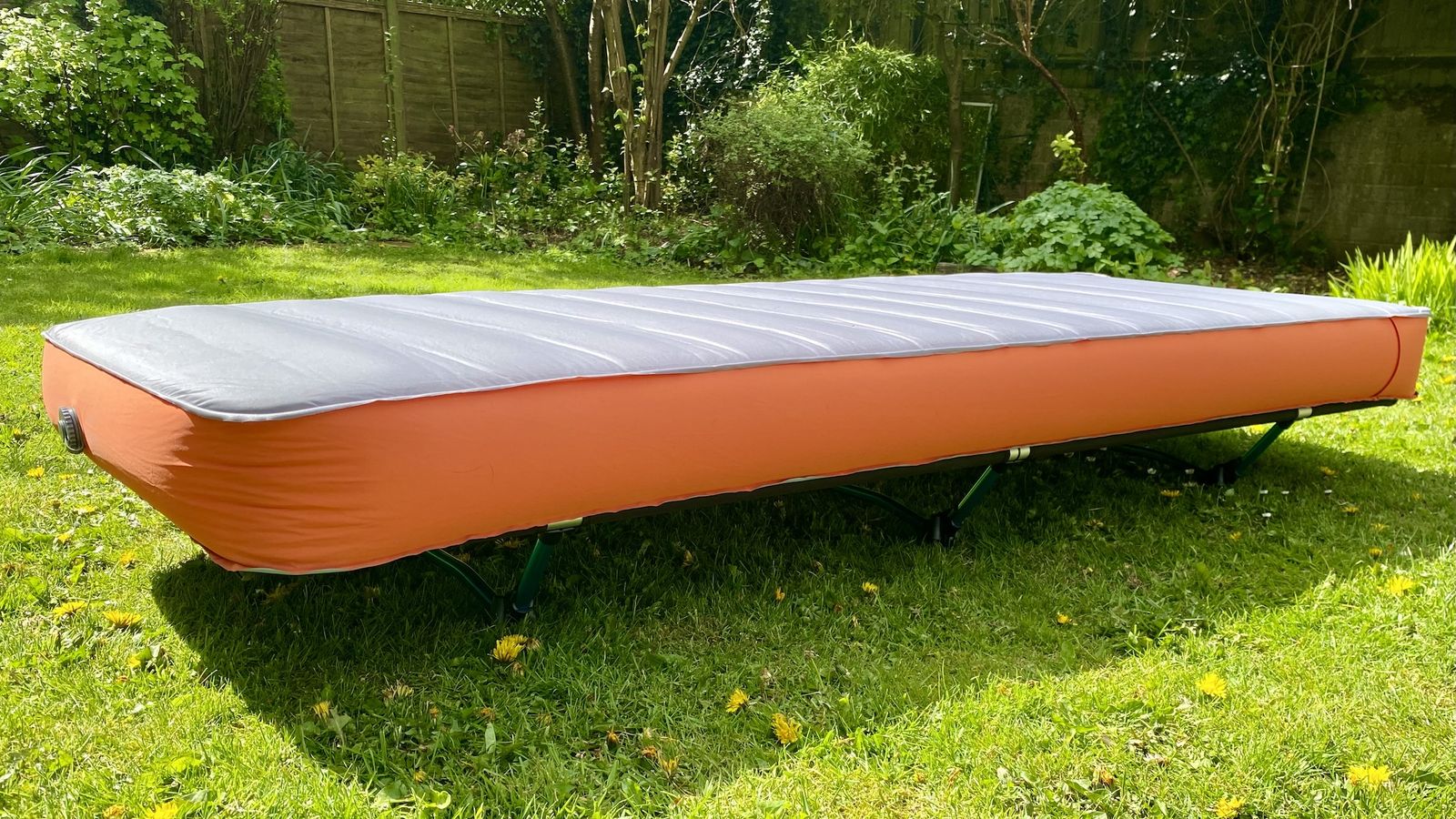 Quechua vs Coleman vs Vango: which is the best self-inflating camping ...