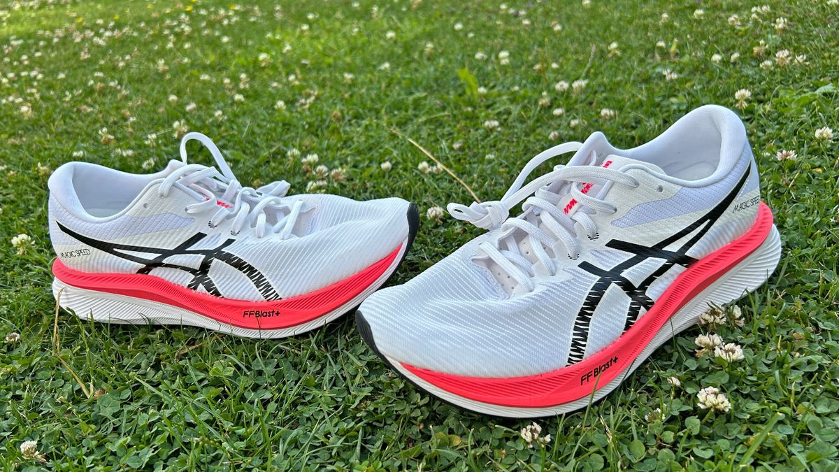 Asics Magic Speed 3 Review: A Cheaper Carbon Super-Shoe Alternative | Coach