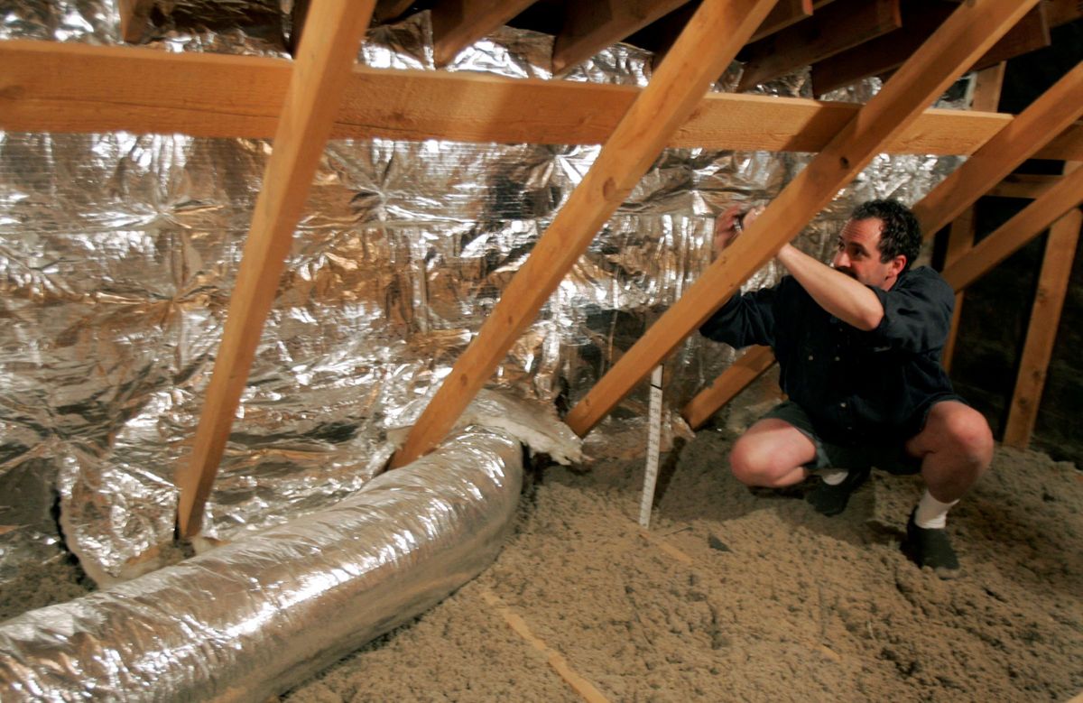 What is the Home Upgrade Grant and what can it be used for? | Homebuilding