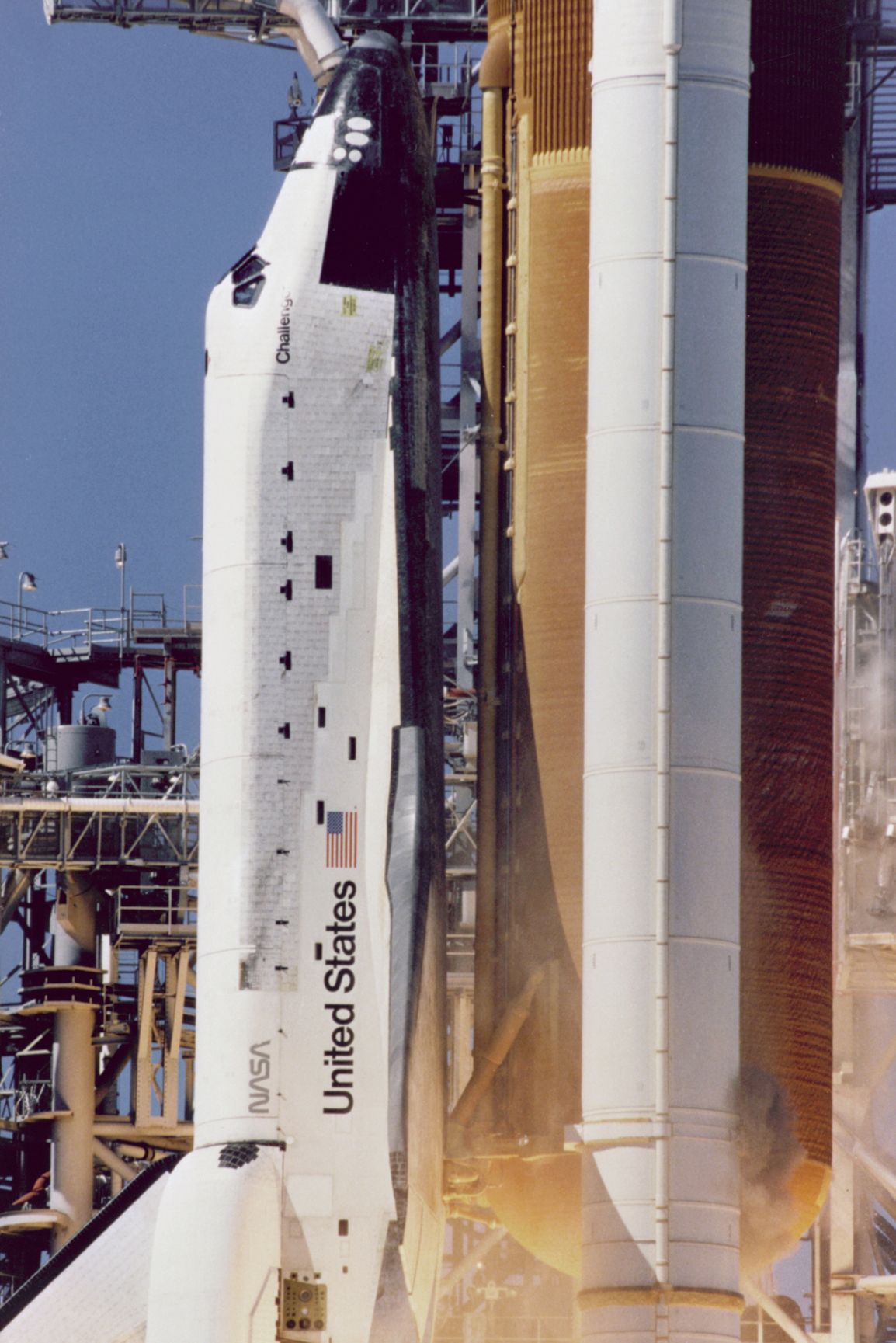 Remembering Challenger: NASA's 1st Shuttle Tragedy in Photos: Page 2 ...