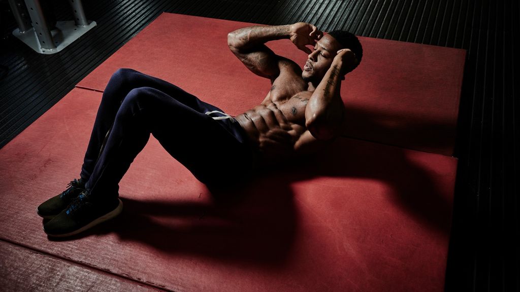 Crunches vs sit ups: what's the difference - and what's best for your ...
