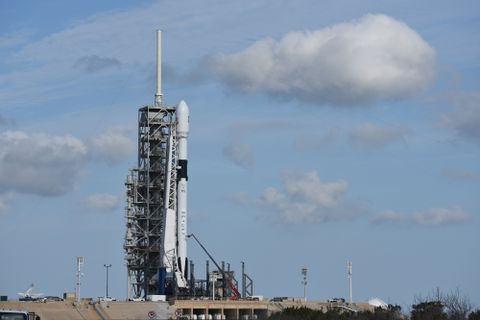 SpaceX's 1st 'Block 5' Falcon 9 Rocket: The Launch Photos | Space