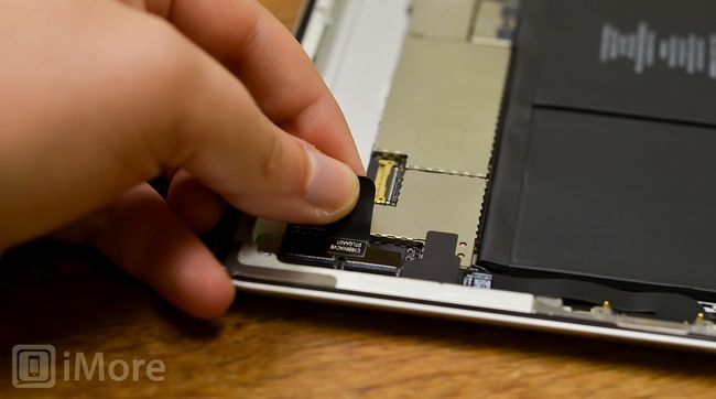 How to replace a cracked or broken screen on an iPad 2 | iMore
