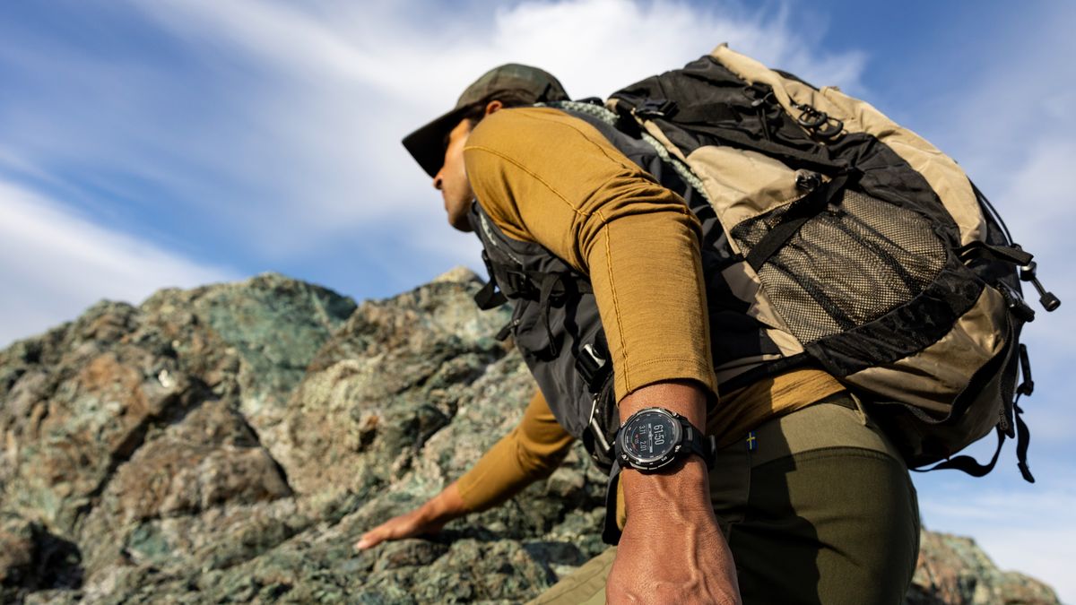 Garmin's Instinct Crossover AMOLED: A premium hybrid watch for outdoor ...