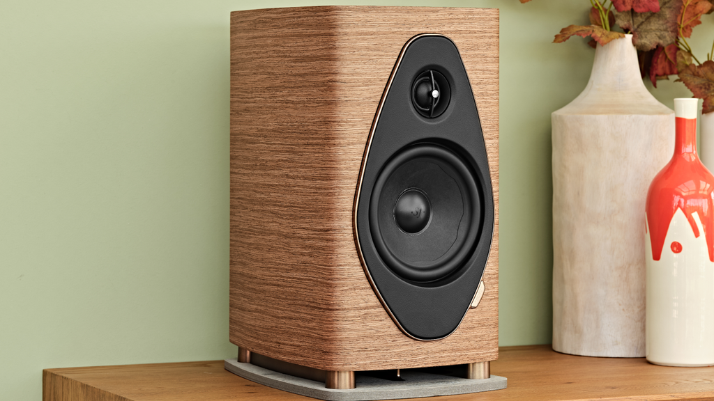 Sonus Faber brings flagship driver technology to stylish Sonetto G2 ...