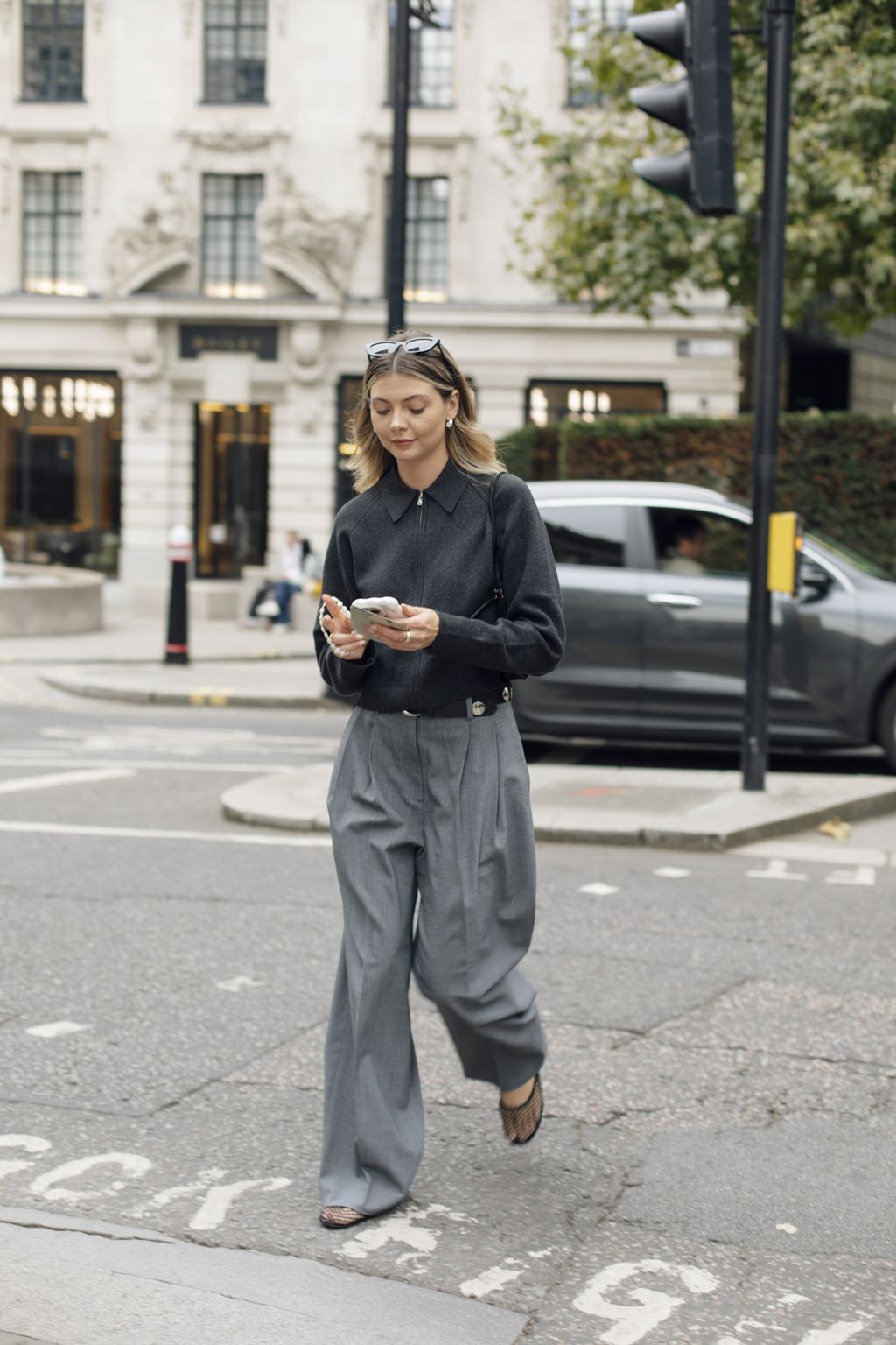 5 London Fashion Week Street Style Outfit Formulas to Copy This Autumn ...