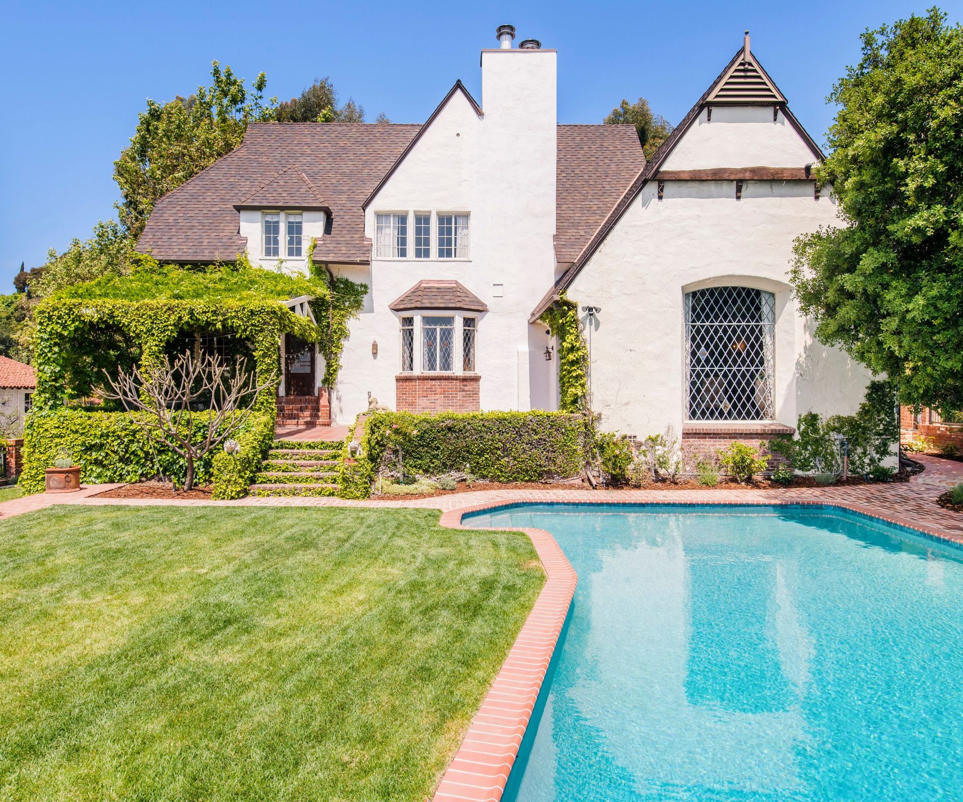 Inside Walt Disney's Storybook Family Mansion in LA | Homes and Gardens