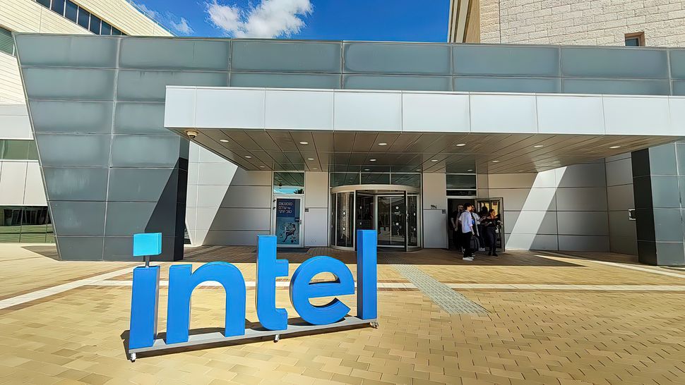 Intel Foundry Services head will resign to 'pursue other opportunities ...