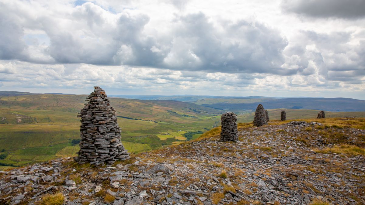 Rock cairns: their meaning, purpose and history | Advnture