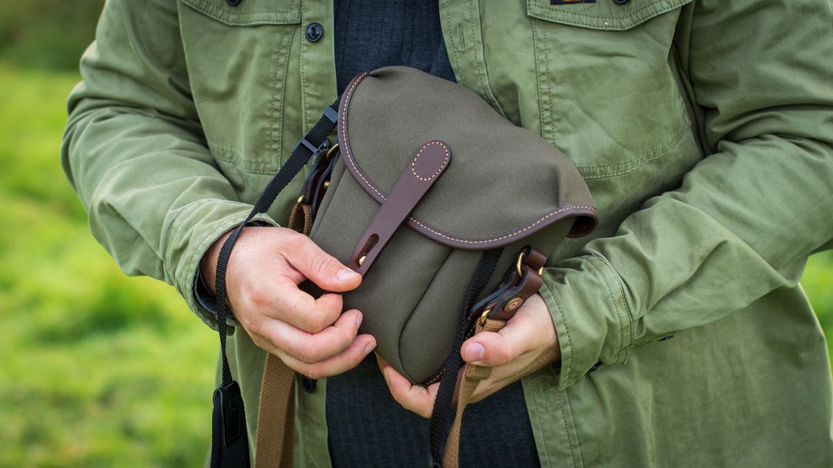 Leica Noctivid 10x42 binoculars review | Live Science