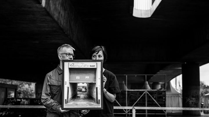 Chloe Alper bows out of Pure Reason Revolution shows for remainder of ...