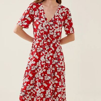 Pippa Middleton’s strawberry red tea dress and espadrilles | Woman & Home