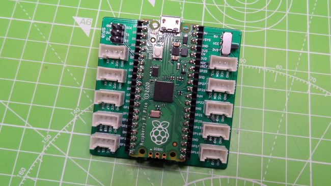 Seeed Grove Shield for Raspberry Pi Pico Review: Electronics as simple ...