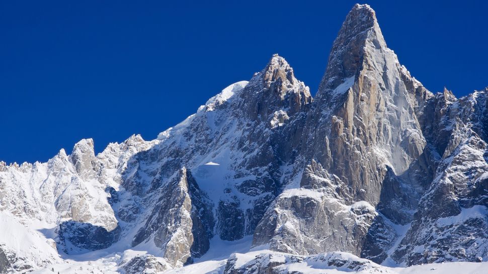 Who was Walter Bonatti? The story behind the breathtaking achievements ...