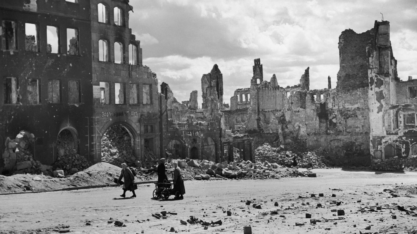 Seven tragic Second World War poems | The Week