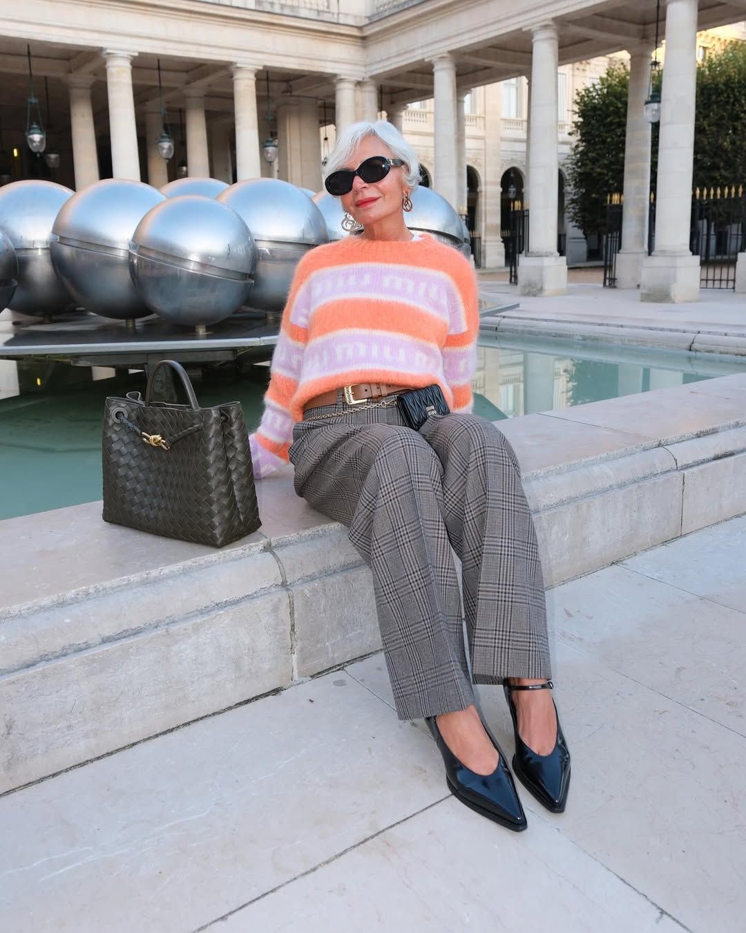 5 Elegant Knitwear Trends That Are Set to Dominate 2025, According to a ...