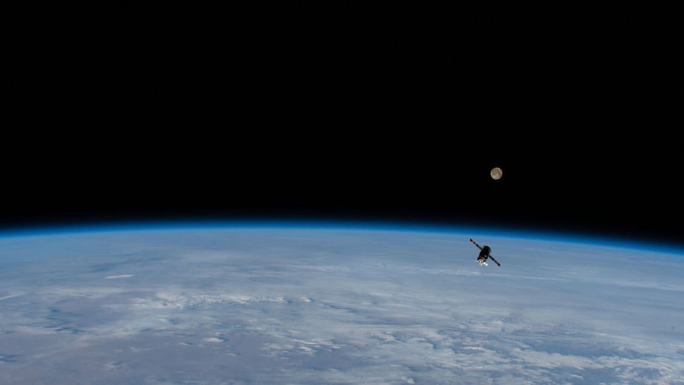 15 incredible images of Earth's moon | Live Science