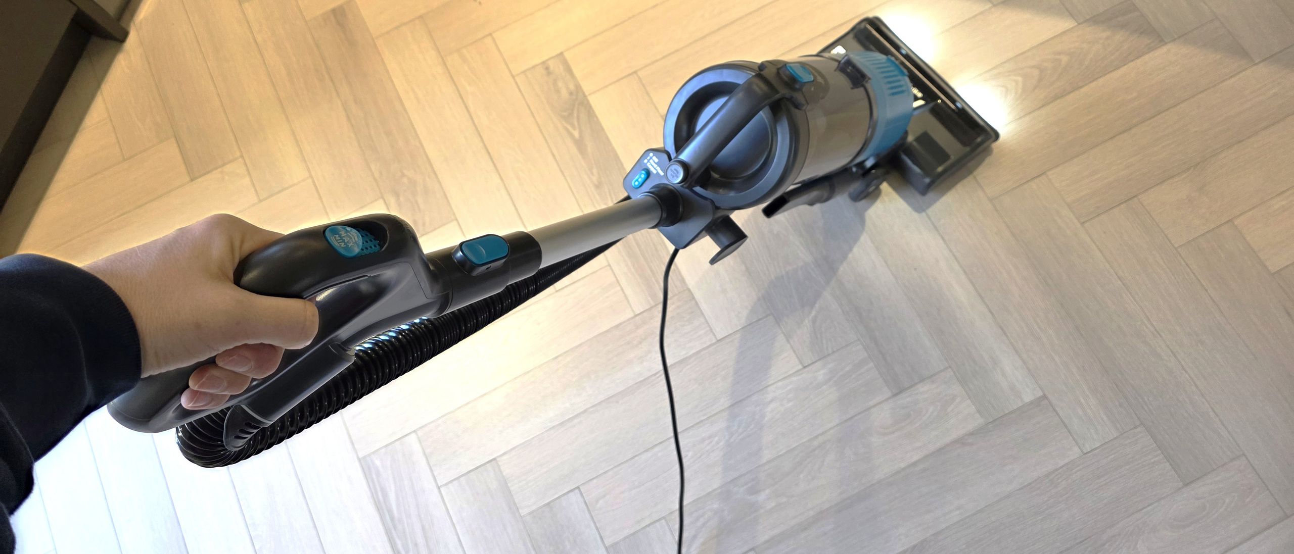 I tested the Hoover HL2 TurboStyle — a lightweight upright vacuum ...