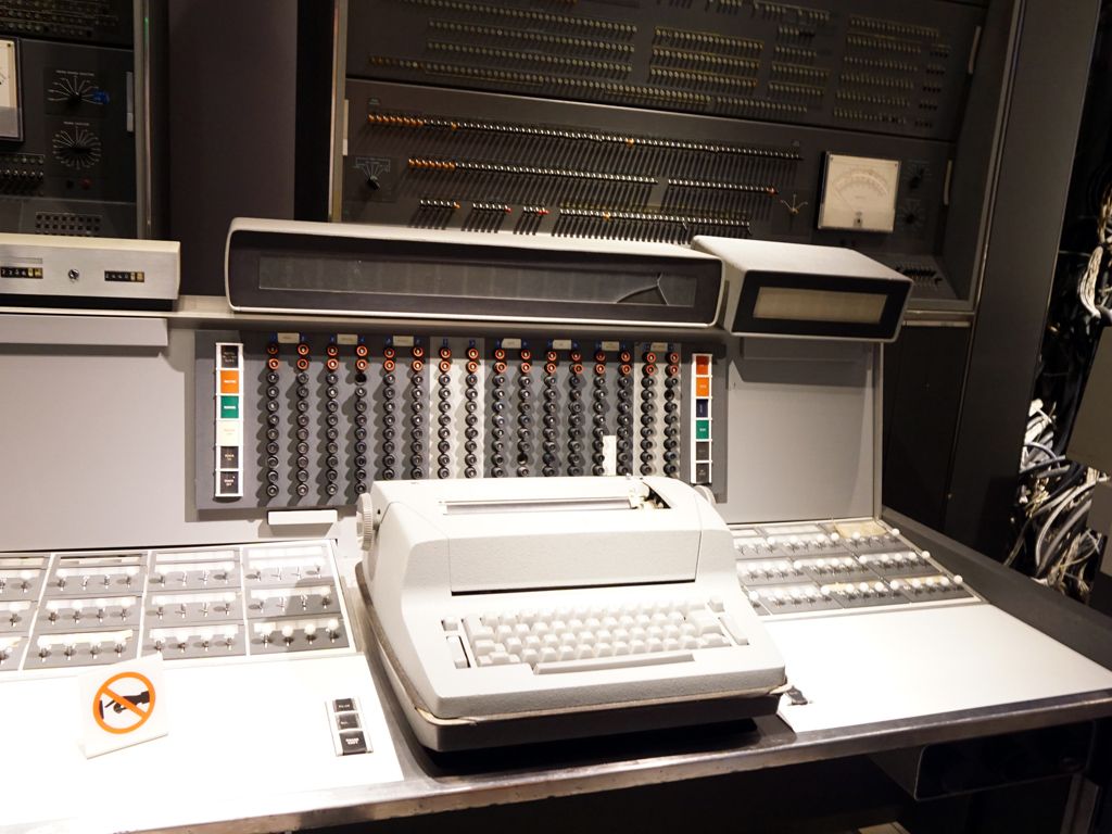 IBM Starts Making Computers (1953) - A Computer History Timeline