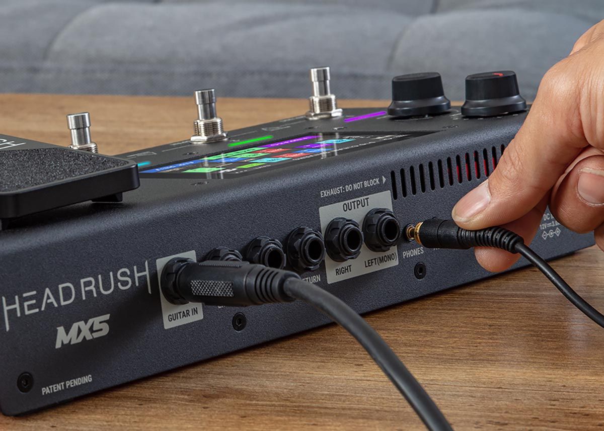 HeadRush launches the compact but mighty MX5 amp modeller and guitar ...